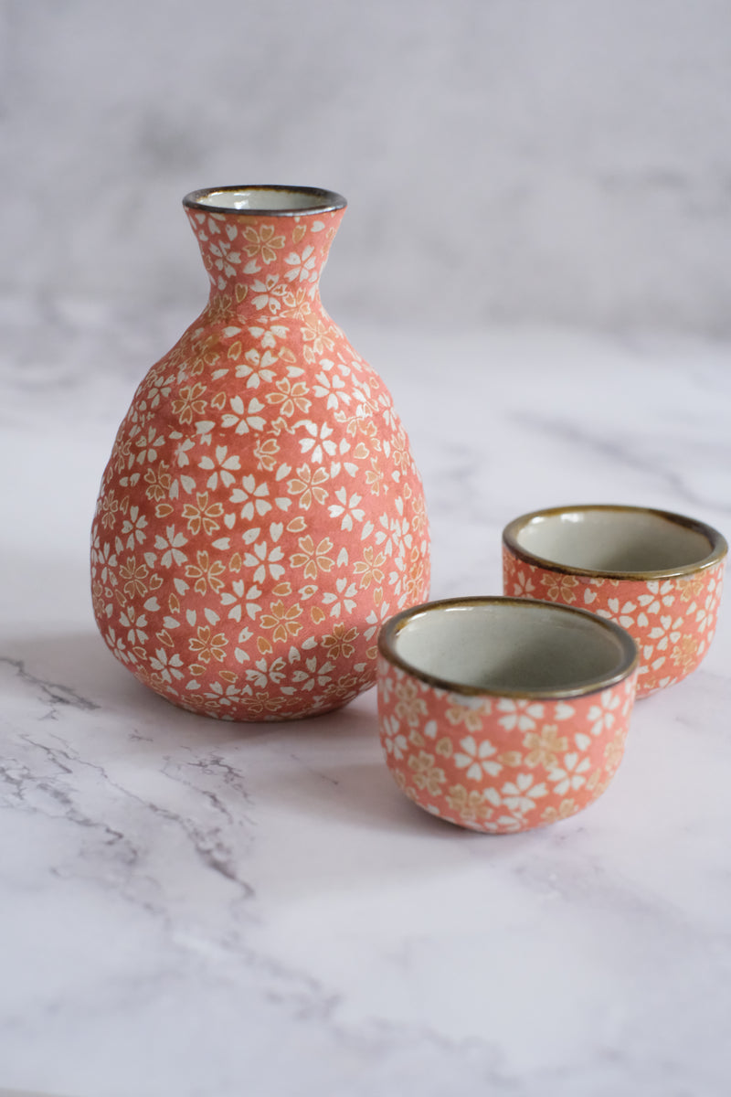 Seifu Matte Sprinkled Floral Sakura Sake Set – Object of Living
