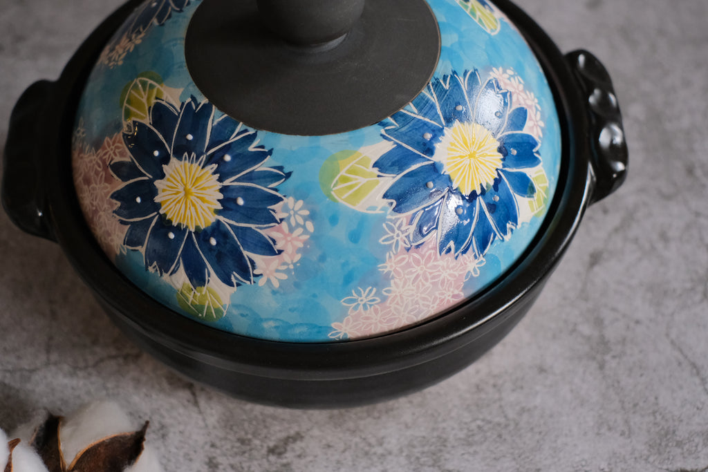 Aritayaki Kyo-Yuzen Aoi Flower Donabe Earthenware Clay Pot – Object of ...
