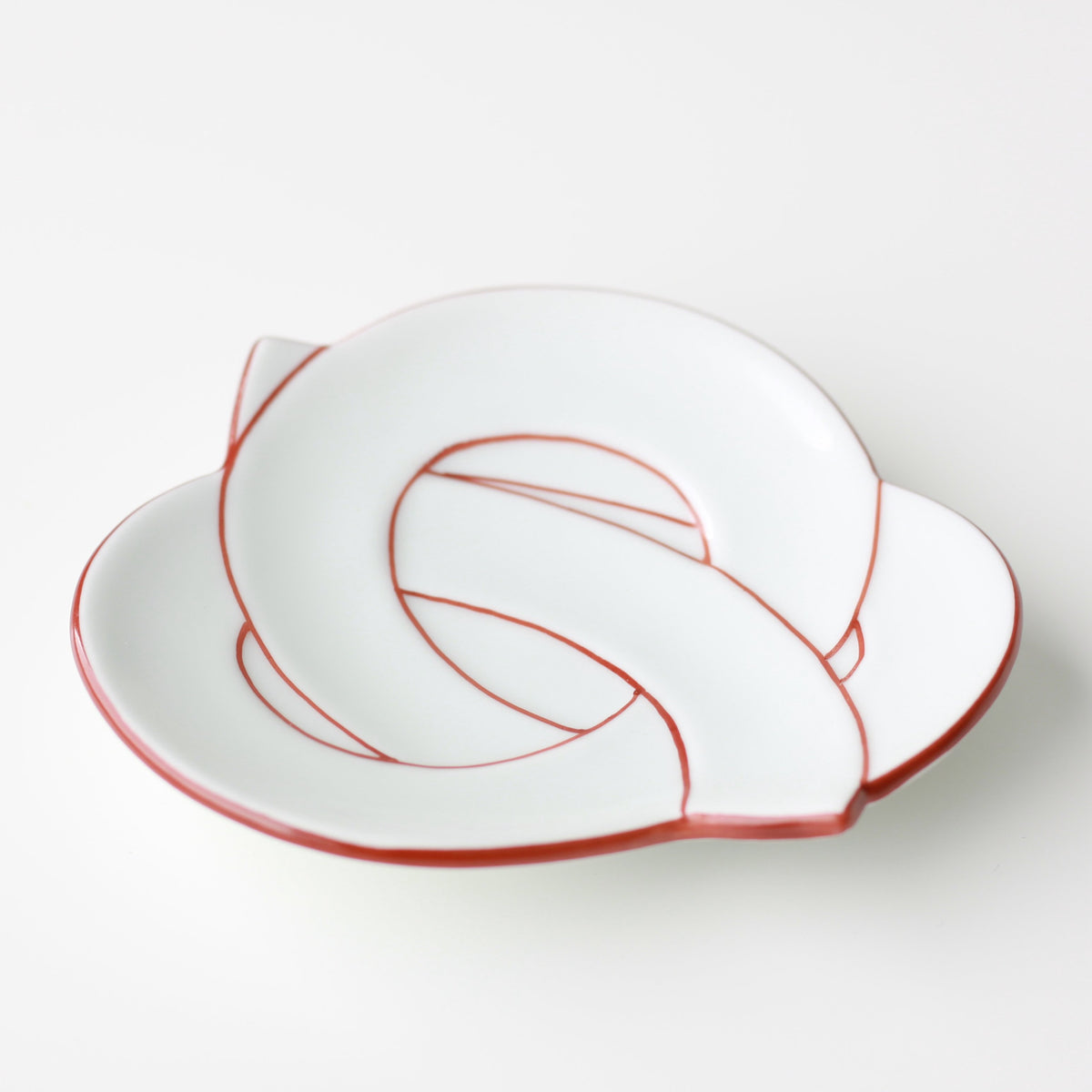 Taseigama Aritayaki Musubi Plate - Tri-knot – Object of Living
